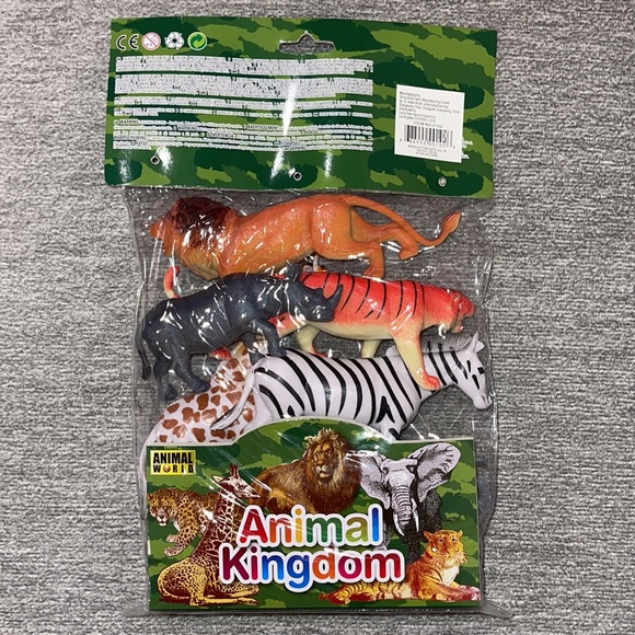 animal world | Toys | Nwt Animal World Animal Kingdom Set 6 Piece Set ...
